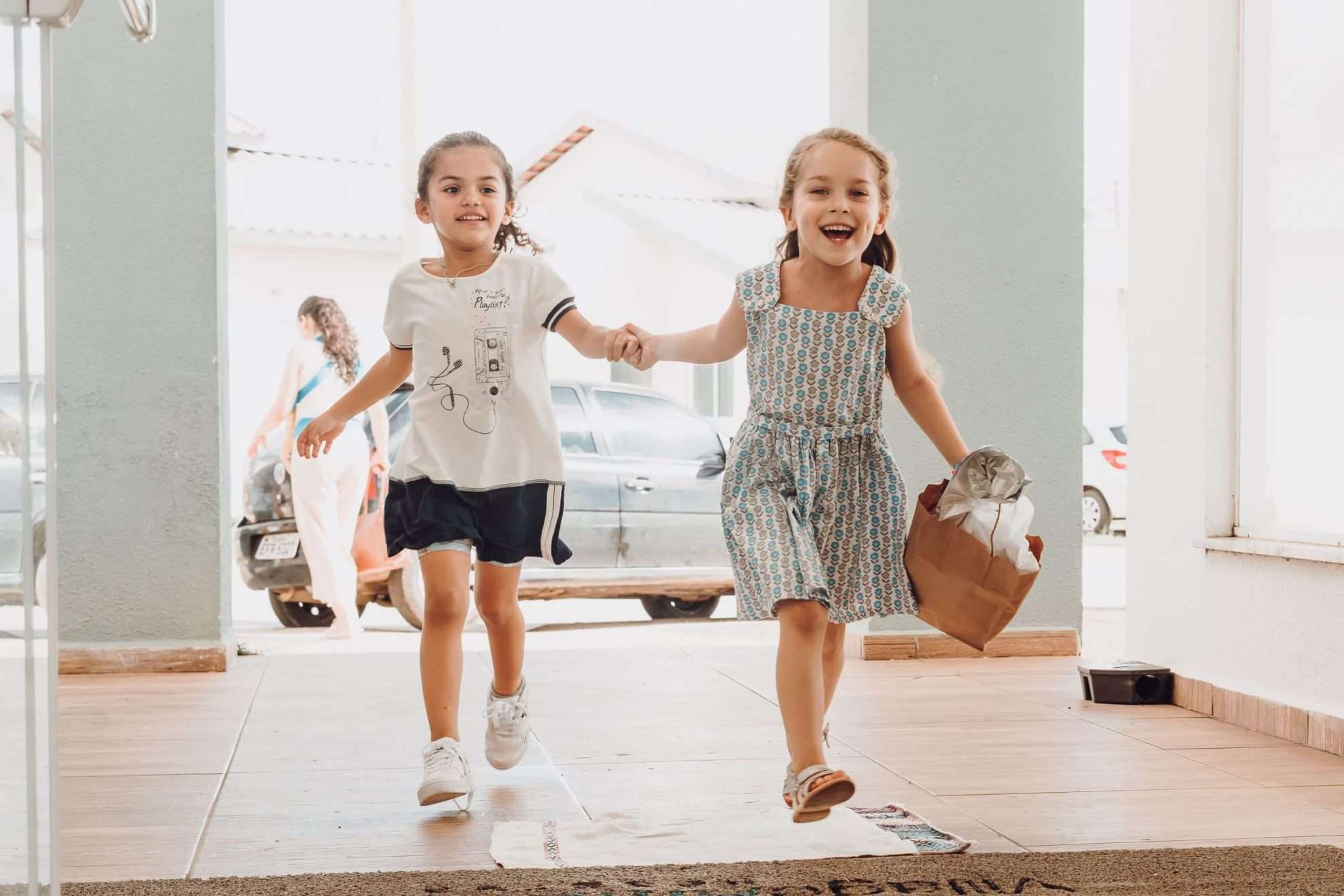 How To Heal Your Inner Child In 4 Ways - Vivien Roggero